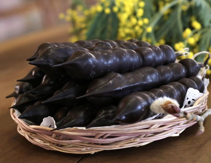 წინასაახალწლოდ შოკოლადის ჩურჩხელების ლიმიტირებული რაოდენობა დავამატეთ ...